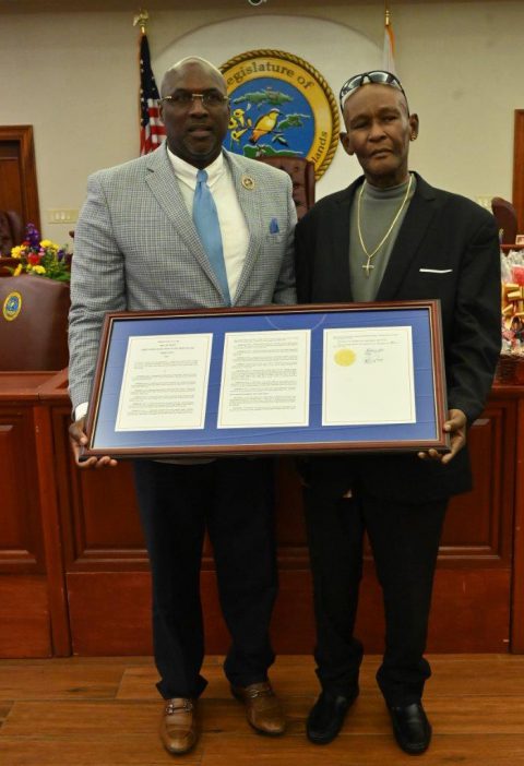 LAWMAKERS HONOR Ã¢â‚¬Å“PUPA KELLYÃ¢â‚¬Â IN PERMA PLAQUE CEREMONY ...